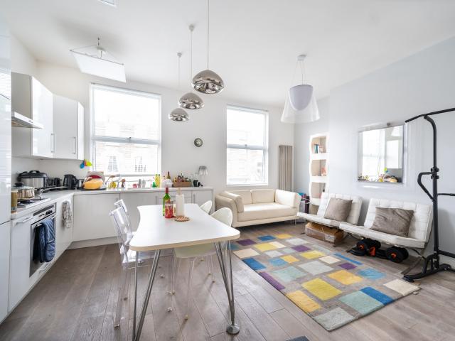 1 Bedroom Flat for Rent in Essex Road | Foxtons