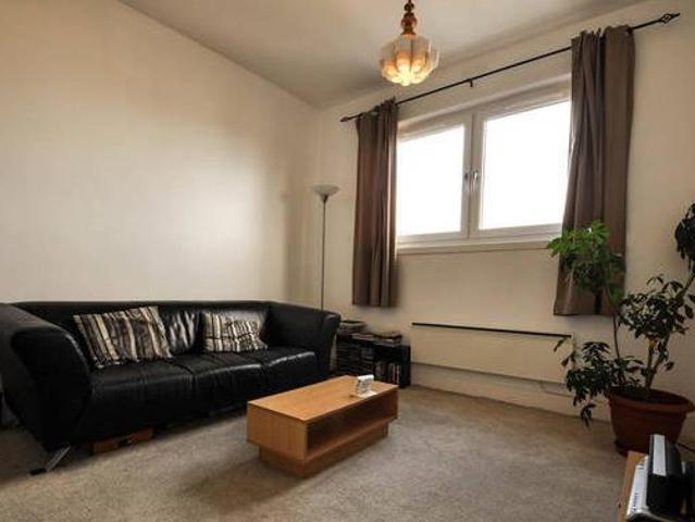 1 bedroom flat for rent in Esslemont Avenue AB25