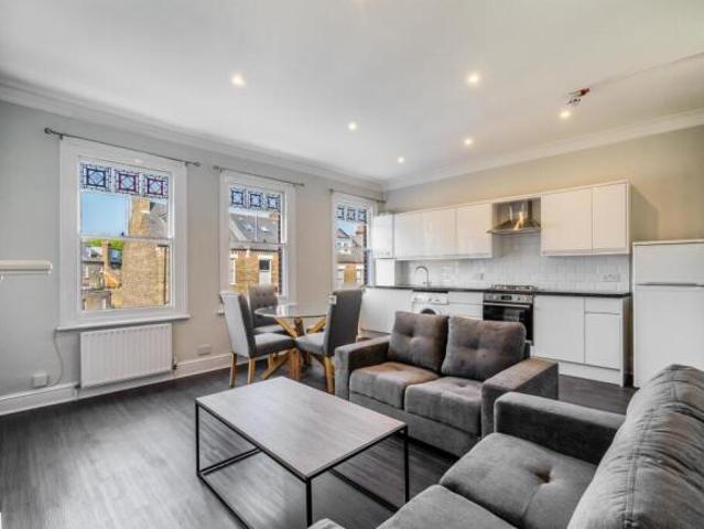 1 bedroom flat for rent in Estelle Road, London, NW3