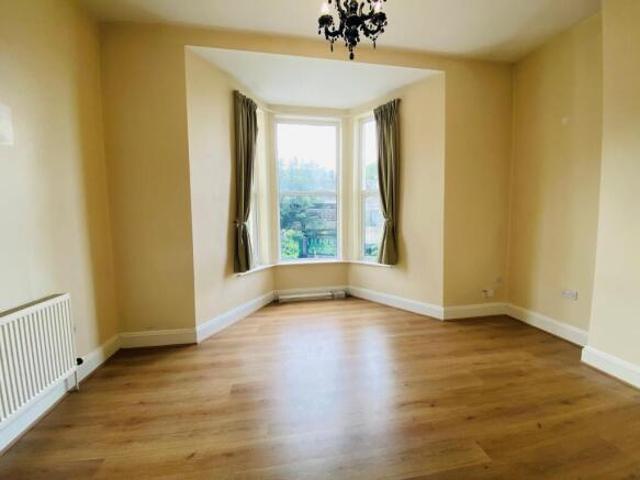 1 bedroom flat for rent in Ermington Terrace, PL4