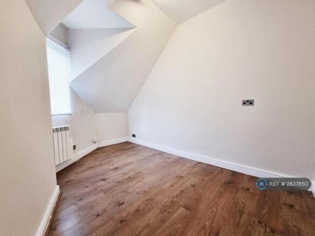 1 bedroom flat for rent in Erleigh Road, Reading, RG1