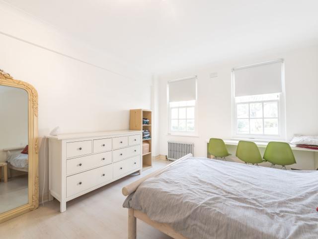 1 Bedroom Flat for Rent in Eton College Road | Foxtons