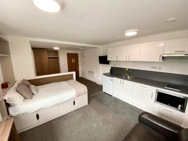 1 bedroom flat for rent in F23 54 George Road, Five Ways, West Midlands, B15
