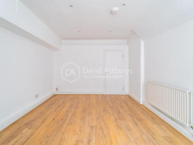 1 bedroom flat for rent in Fairfield Road, Crouch End, London, N8