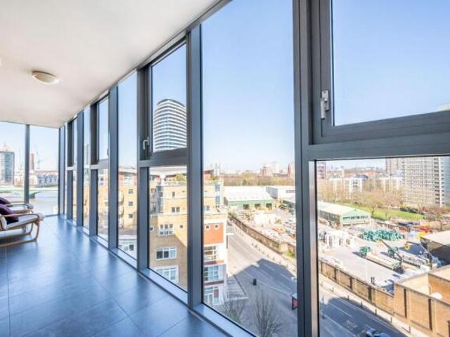 1 bedroom flat for rent in Falcon Wharf, Battersea, London, SW11