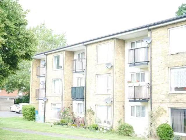 1 bedroom flat for rent in Feather Dell, Hatfield, AL10
