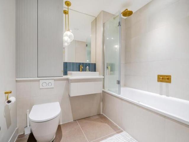 1 bedroom flat for rent in Fellowes Rise Winchester SO22