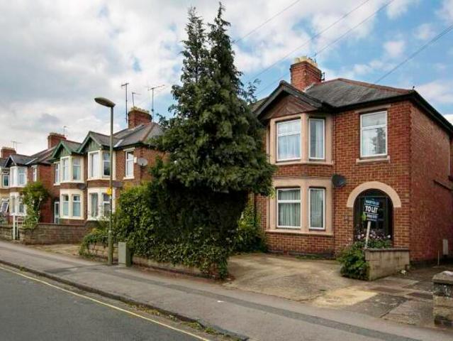 1 bedroom flat for rent in Fern Hill Road, Cowley, OX4