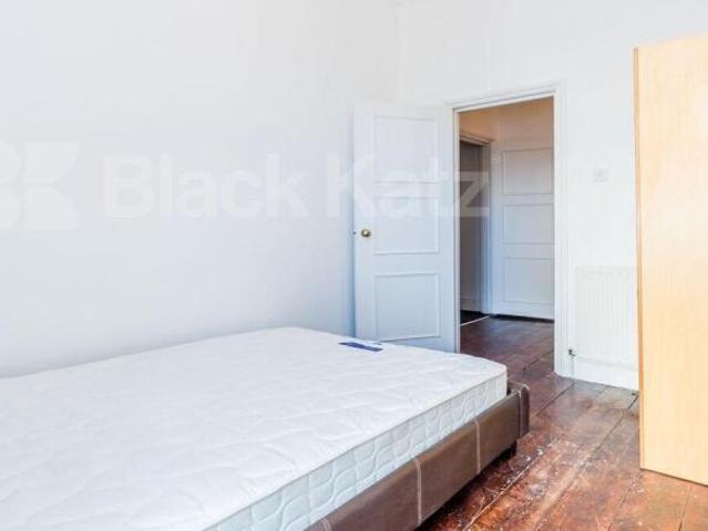 1 bedroom flat for rent in Fernhead road, Queens Park / Maida Vale W9