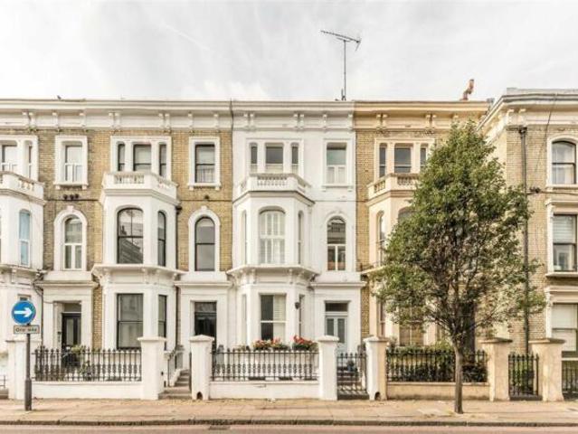 1 bedroom flat for rent in Finborough Road, South Kensington, SW10