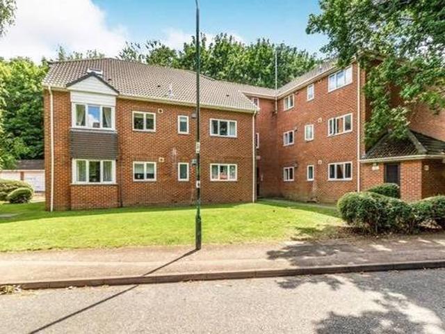 1 bedroom flat for rent in Findlay Close Gillingham ME8