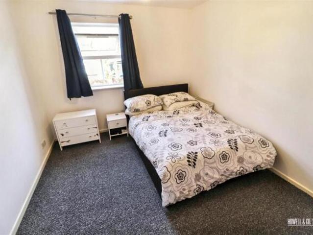 1 bedroom flat for rent in Finsbury Close, Great Sankey, Warrington, WA5