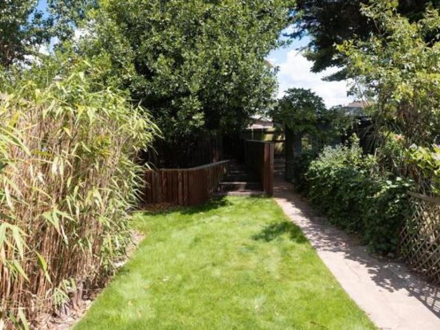 1 bedroom flat for rent in Fielding Avenue, Twickenham, TW2