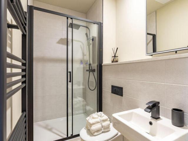 1 bedroom flat for rent in Fitzalan Road, Cardiff, CF24