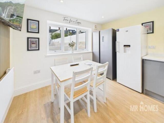 1 bedroom flat for rent in Fitzhamon Embankment, Cardiff, CF11