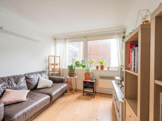 1 bedroom flat for rent in Fitzroy Street, Fitzrovia, London, W1T