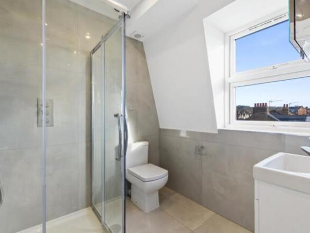 1 bedroom flat for rent in Fortune Green Road London NW6