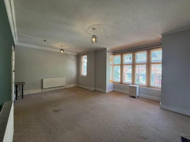 1 bedroom flat for rent in Fosse Road North, Leicester, LE3