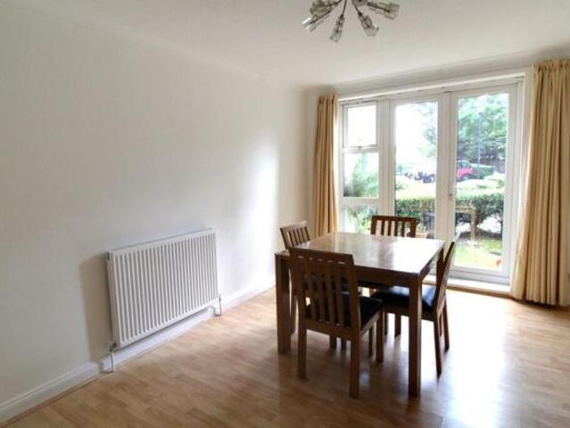1 bedroom flat for rent in Foxwood Green Close, EN1