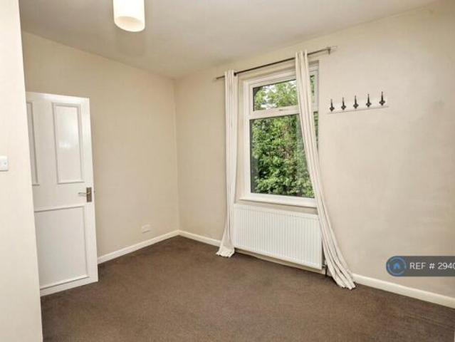1 bedroom flat for rent in Florence Road, London, N4