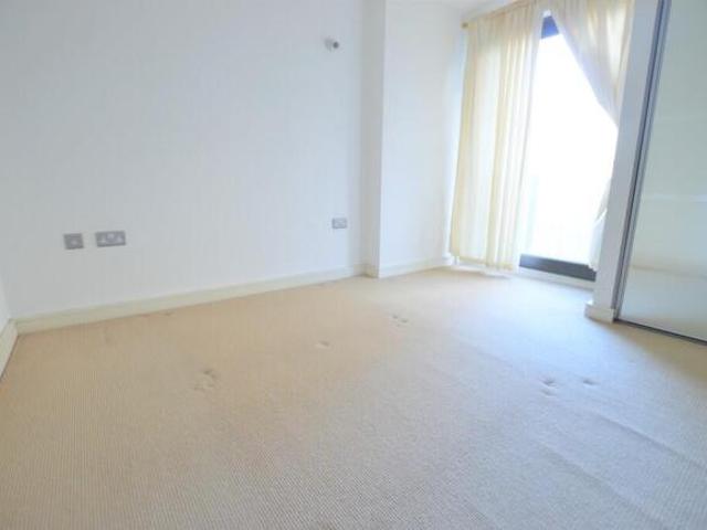 1 bedroom flat for rent in Flat Mosaic, High Street, SL1