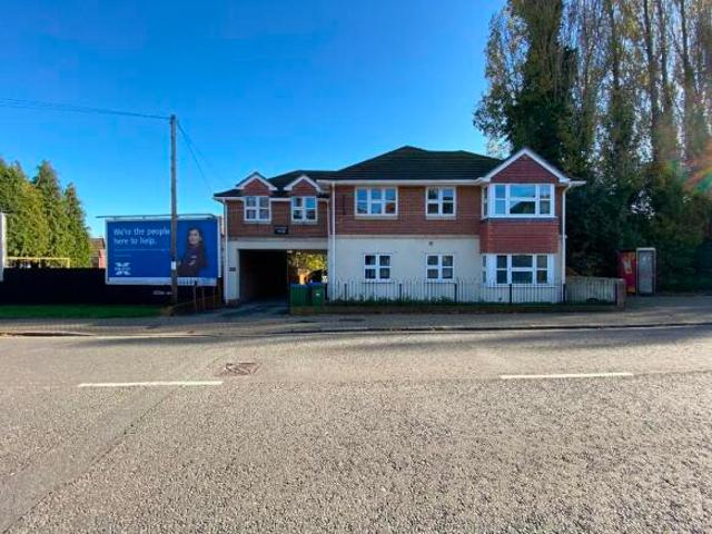 1 bedroom flat for rent in Flat 12, 30 High Road, Southampton, Hampshire, SO16