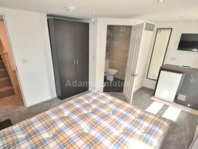 1 bedroom flat for rent in Flat 1 Watlington Street Reading RG1