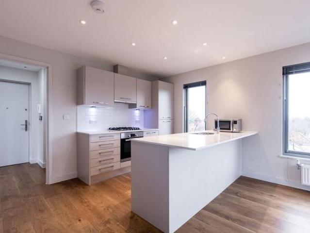 1 bedroom flat for rent in Flat 42 Ellington Court, N14