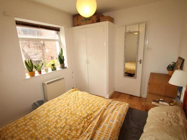 1 bedroom flat for rent in Flat 4 Berkeley Court, North Sherwood Street, Nottingham, NG1 4EF, NG1
