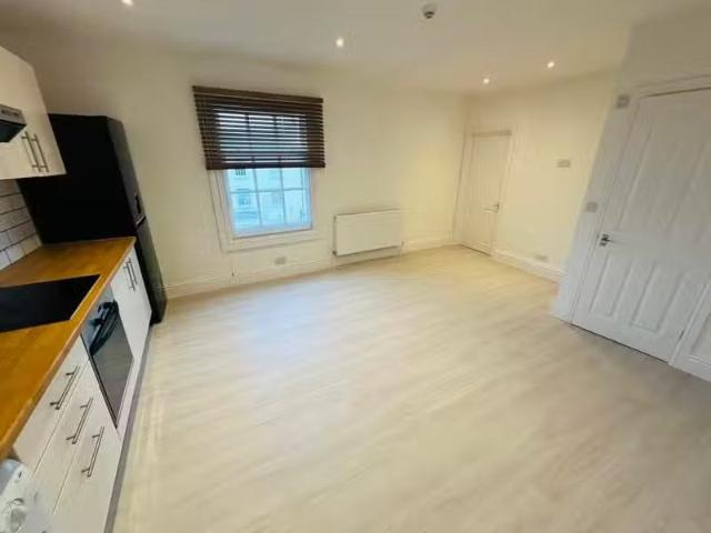 1 bedroom flat for rent in Flat 4, Dale Street, CV32