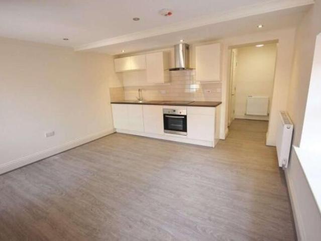 1 bedroom flat for rent in Flat 5, 8 St James Row, S1 2EU, S1