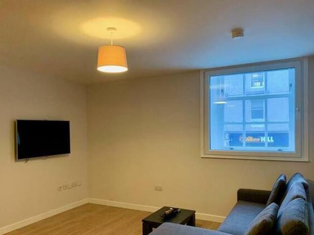 1 Bedroom Flat For Rent In Flat