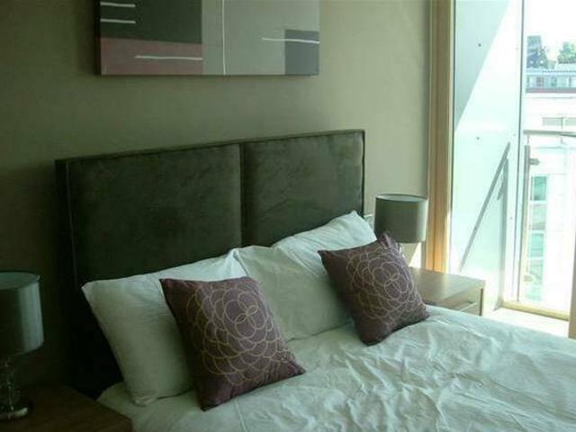 1 bedroom flat for rent in Flat 67 Cartier House LS10