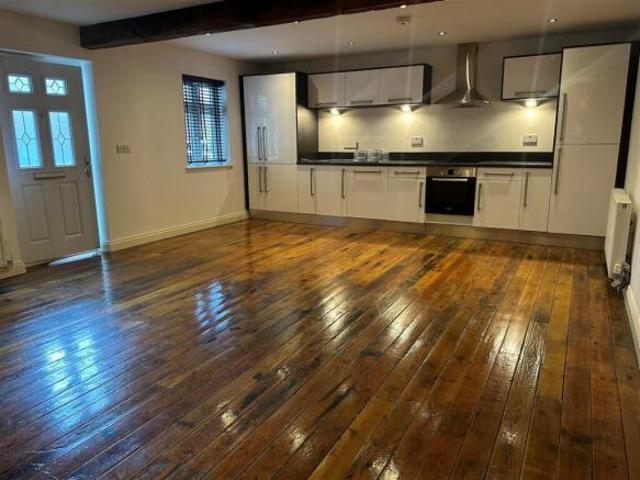 1 bedroom flat for rent in Flat 8, The Grand Hotel, Canal Street, South Wigston, LE18