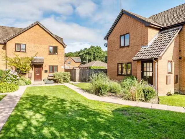 1 bedroom flat for rent in Froud Way, Corfe Mullen, Wimborne.