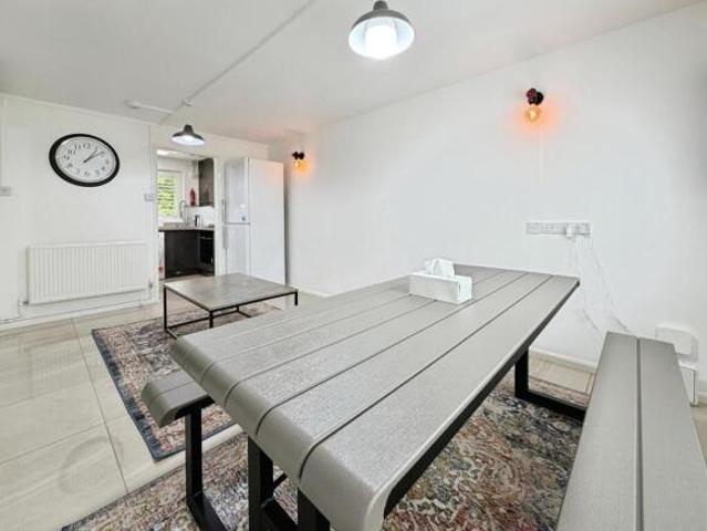 1 bedroom flat for rent in Frodsham Avenue, Stockport, Greater Manchester, SK4