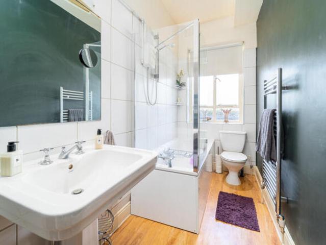 1 bedroom flat for rent in Frognal, Hampstead, London, NW3