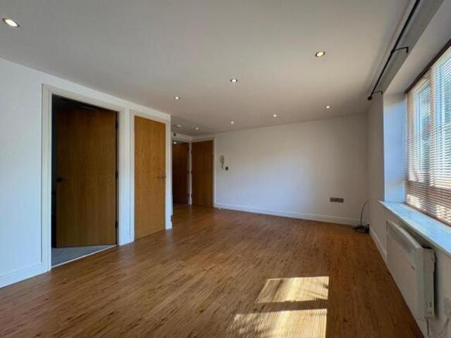 1 bedroom flat for rent in Francesca Court, The Lanes, Pudsey, Leeds, LS28