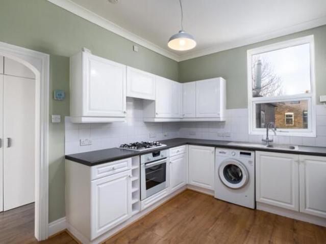 1 bedroom flat for rent in Frith Road, London, E11