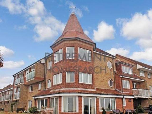 1 bedroom flat for rent in Frinton Lodge The Esplanade FrintonOnSea CO13