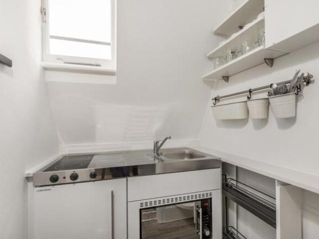 1 bedroom flat for rent in Fulham Road, Chelsea, London, SW3