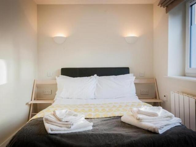 1 bedroom flat for rent in Gardner Road, Guildford, GU1