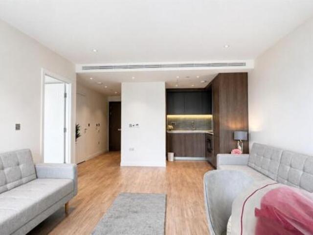 1 bedroom flat for rent in Gasholder Place, SE11