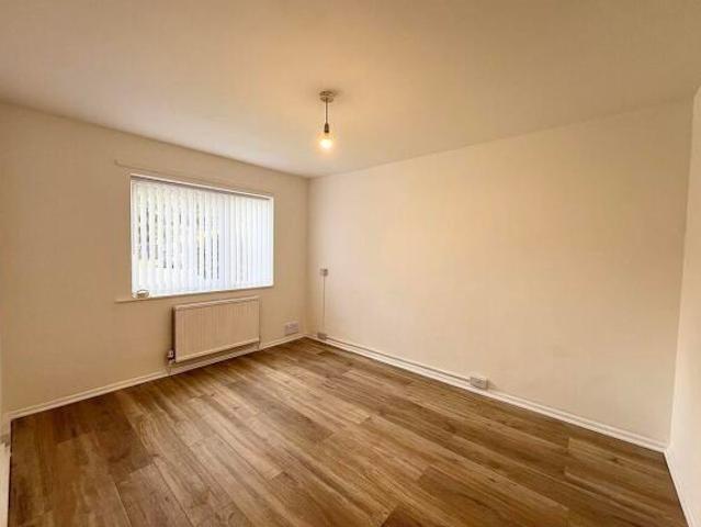 1 bedroom flat for rent in Gaskell Street, Manchester, M27