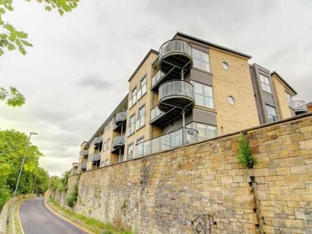 1 Bedroom Flat For Rent In Gateshead, Tyne And Wear