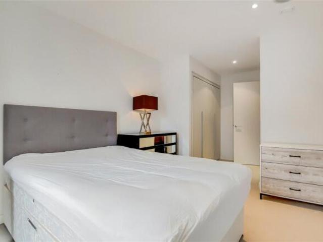 1 bedroom flat for rent in Gatliff Road, London, SW1W