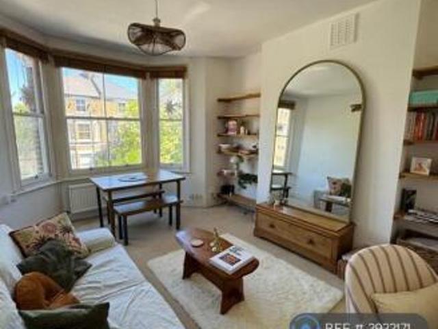 1 bedroom flat for rent in Gauden Road, London, SW4
