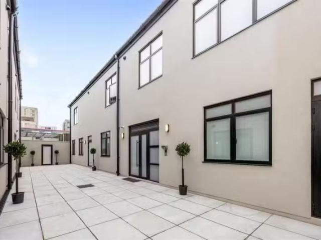1 bedroom flat for rent in Gemini, Old Shoreham Road, Hove, BN3