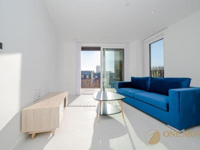 1 bedroom flat for rent in Georgette Apartments, The Silk District, E1