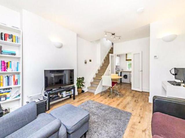 1 bedroom flat for rent in Gifford Street, Kings Cross, N1